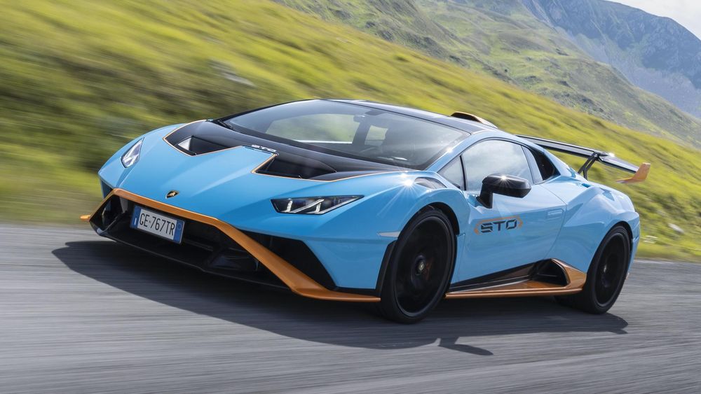 Berapa Harga Mobil Lamborghini Terbaru dan Spesifikasinya?
