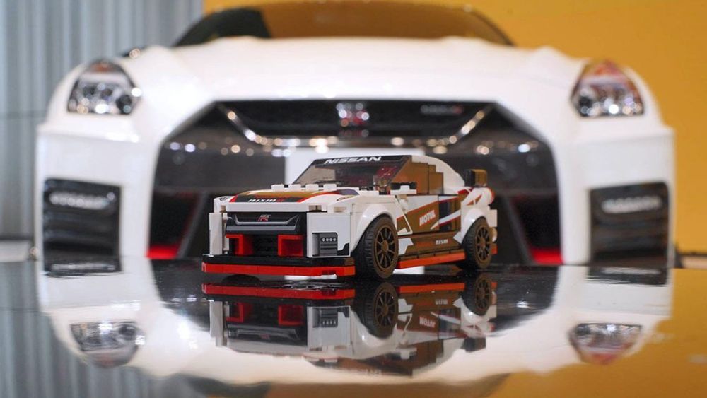 LEGO Nissan GT-R Nismo Mulai Dijual Tahun Depan