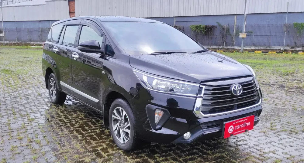 Review Mobil Toyota Innova dan Kelebihannya | Caroline.id