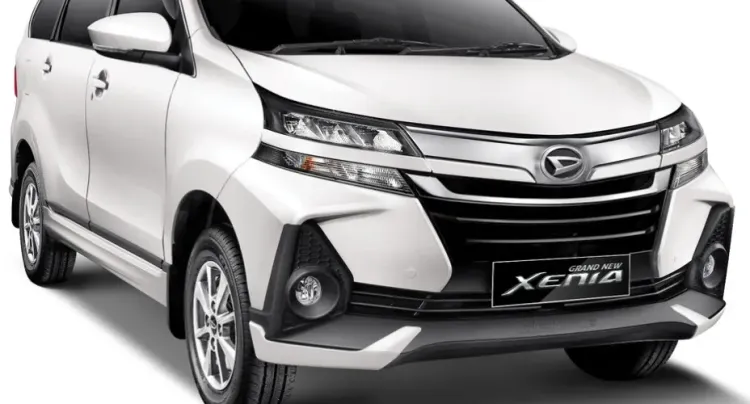 Lebih Baik Mobil Manual atau Matic? Cek Di Sini! | Caroline