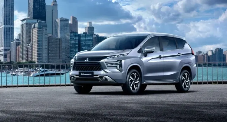 Review Mobil Mitsubishi Xpander & Spesifikasi | Caroline.id